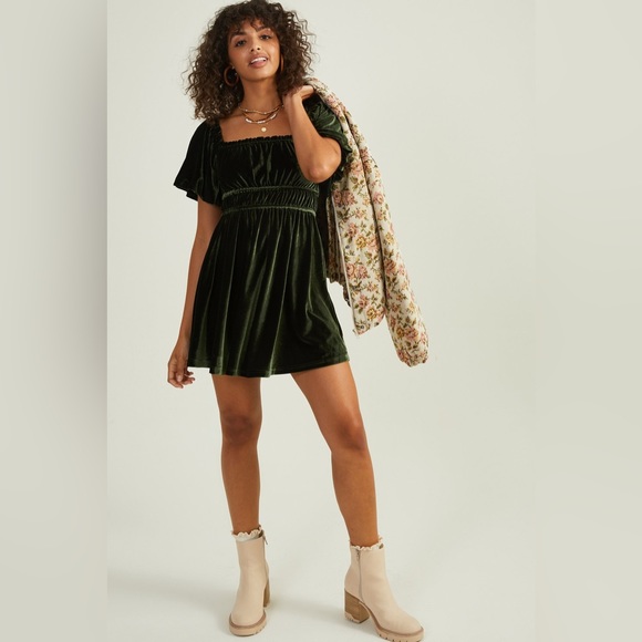 Altar'd State | Dresses | Altard State Rose Velvet Babydoll Mini Dress ...